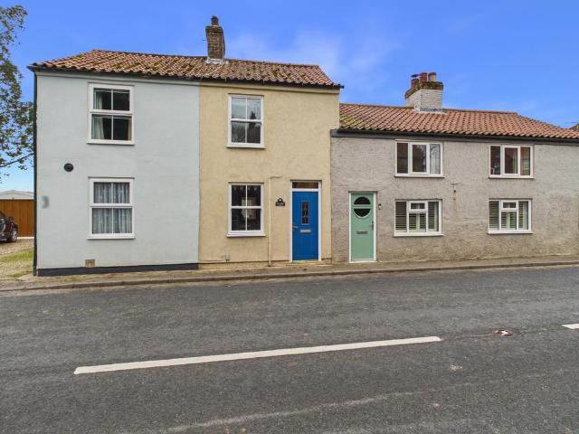 2 bedroom terraced house for sale