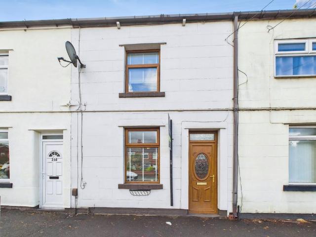 2 bedroom terraced house for sale