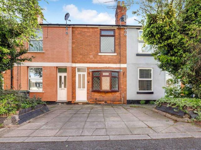 2 bedroom terraced house for sale