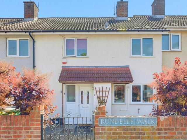 2 bedroom terraced house for sale