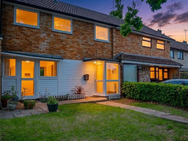2 bedroom terraced house for sale
