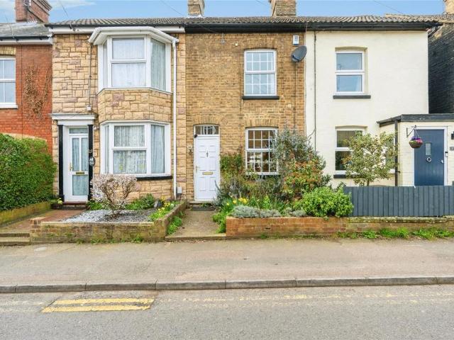2 bedroom terraced house for sale