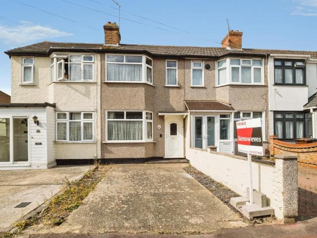 2 bedroom terraced house for sale