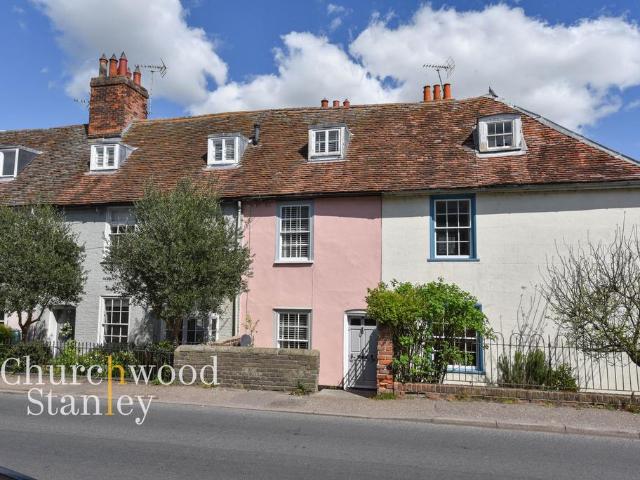 2 bedroom terraced house for sale