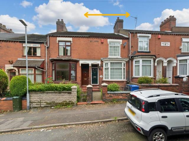 2 bedroom terraced house for sale