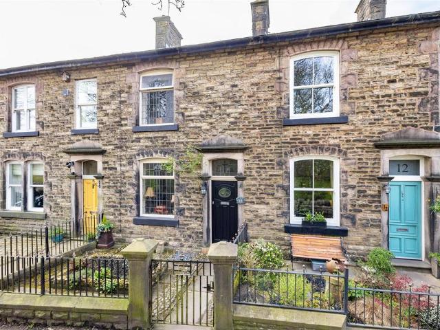 2 bedroom terraced house for sale