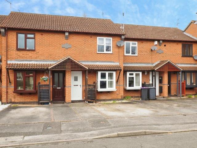 2 bedroom terraced house for sale