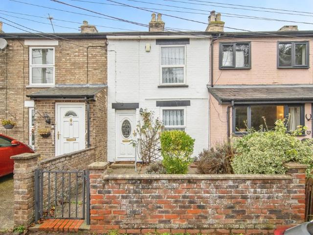 2 bedroom terraced house for sale