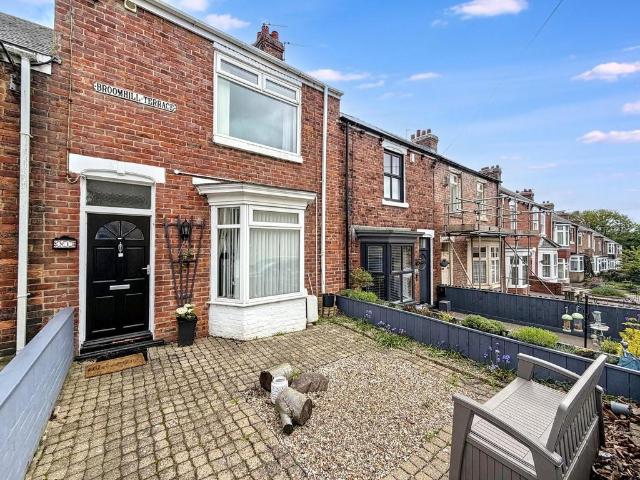 2 bedroom terraced house for sale