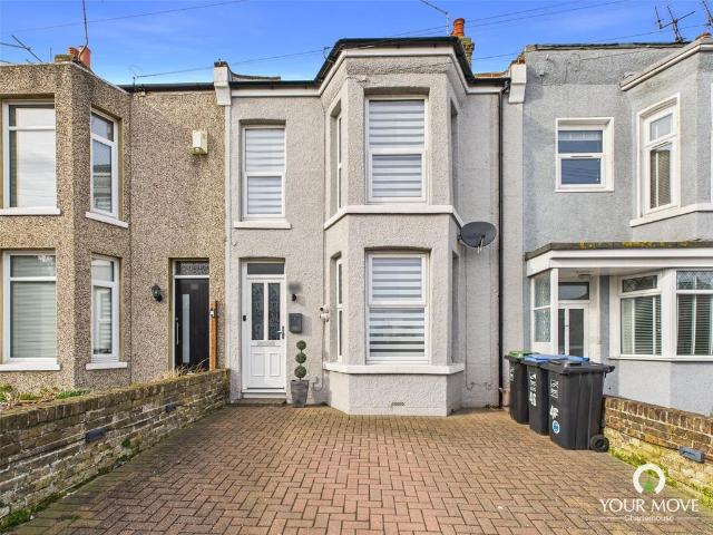 2 bedroom terraced house for sale