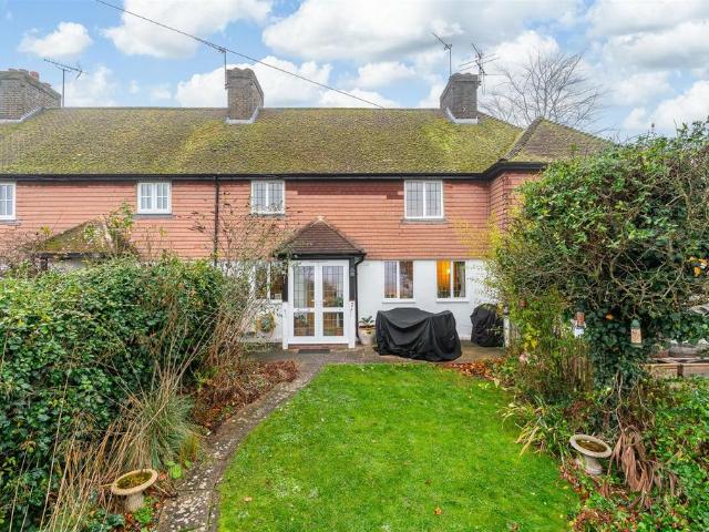 2 bedroom terraced house for sale