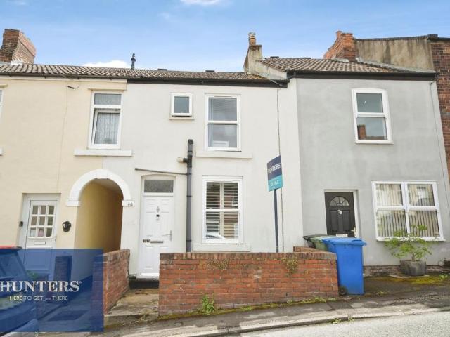 2 bedroom terraced house for sale