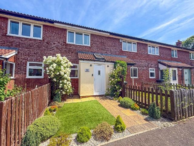 2 bedroom terraced house for sale