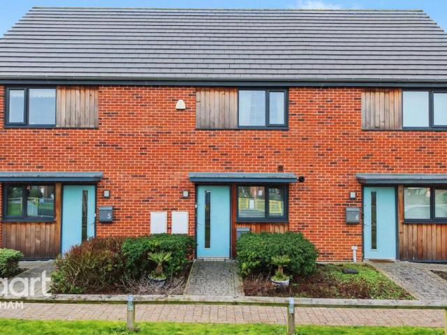 2 bedroom terraced house for sale