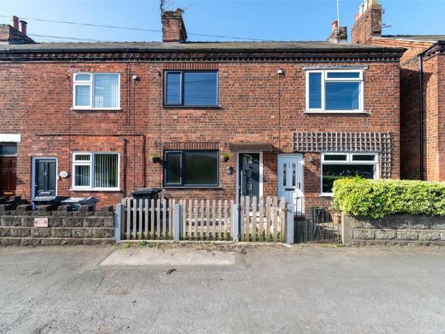 2 bedroom terraced house for sale