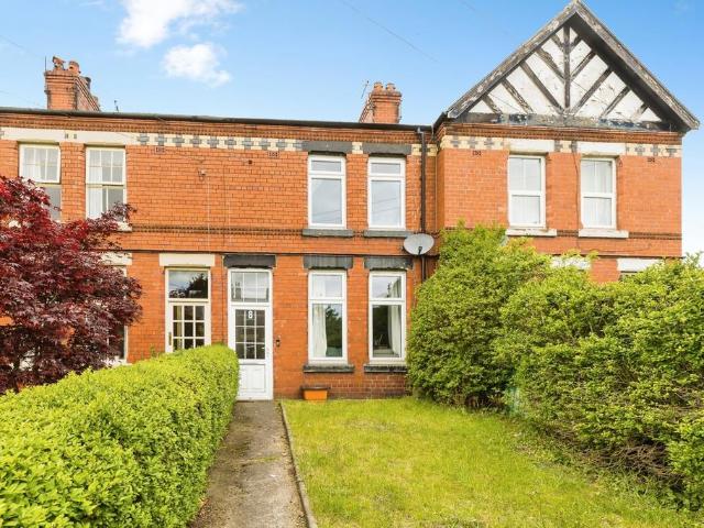 2 bedroom terraced house for sale
