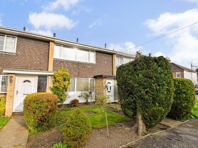 2 bedroom terraced house for sale