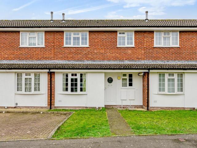 2 bedroom terraced house for sale