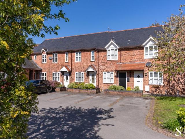 2 bedroom terraced house for sale