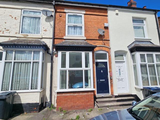 2 bedroom terraced house for sale
