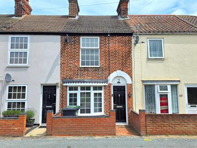2 bedroom terraced house for sale