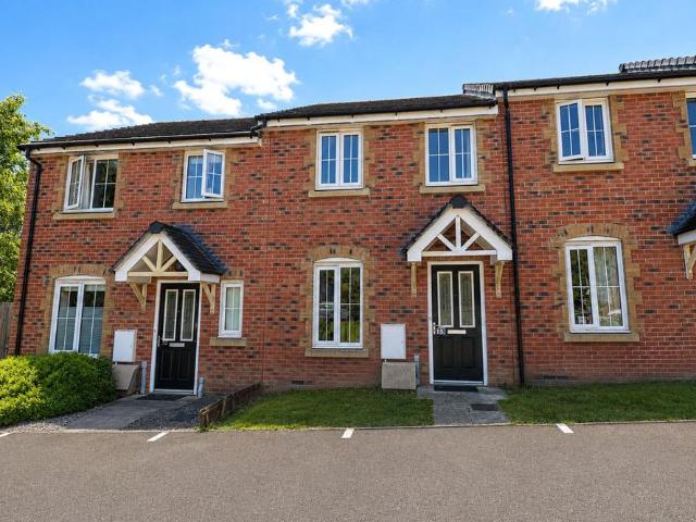 2 bedroom terraced house for sale