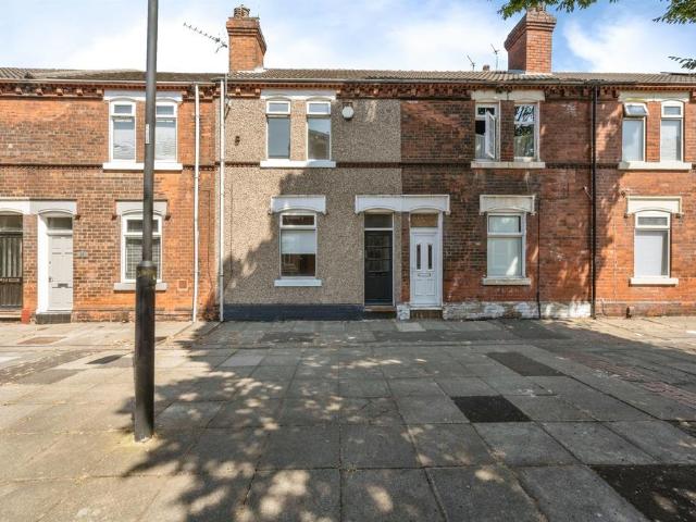 2 bedroom terraced house for sale