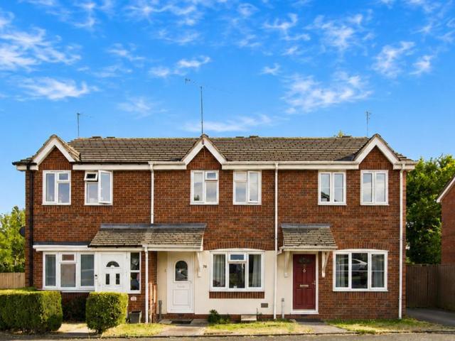 2 bedroom terraced house for sale