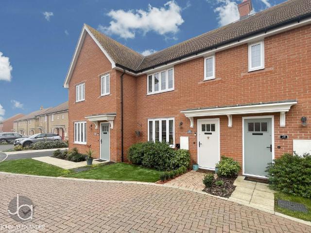 2 bedroom terraced house for sale