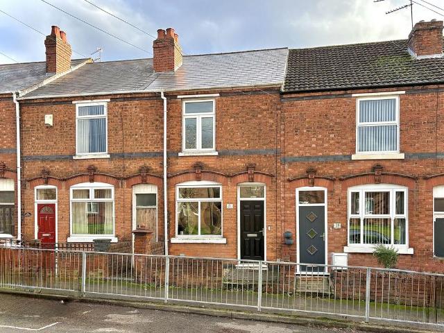 2 bedroom terraced house for sale