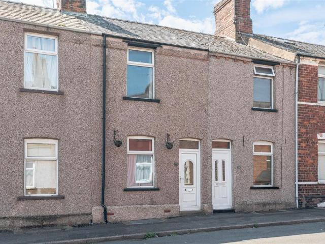 2 bedroom terraced house for sale