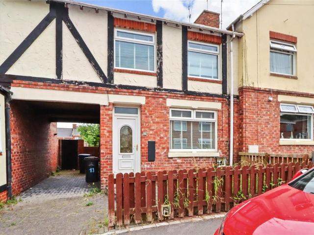 2 bedroom terraced house for sale