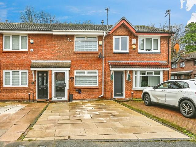 2 bedroom terraced house for sale