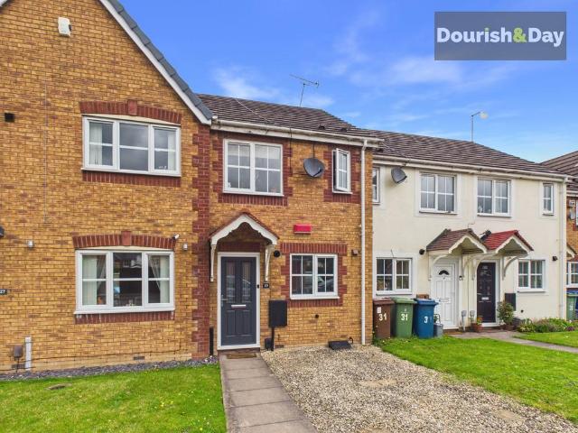 2 bedroom terraced house for sale