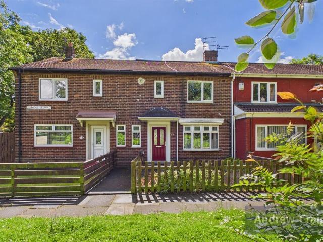 2 bedroom terraced house for sale