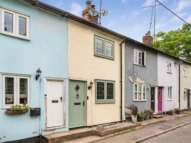 2 bedroom terraced house for sale