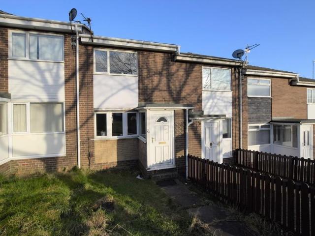 2 bedroom terraced house for sale