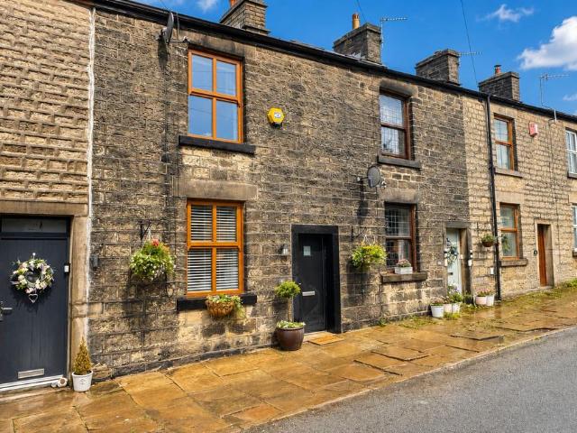2 bedroom terraced house for sale