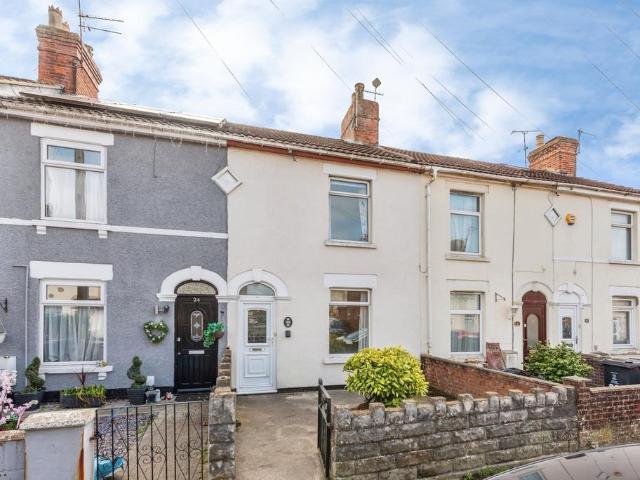 2 bedroom terraced house for sale