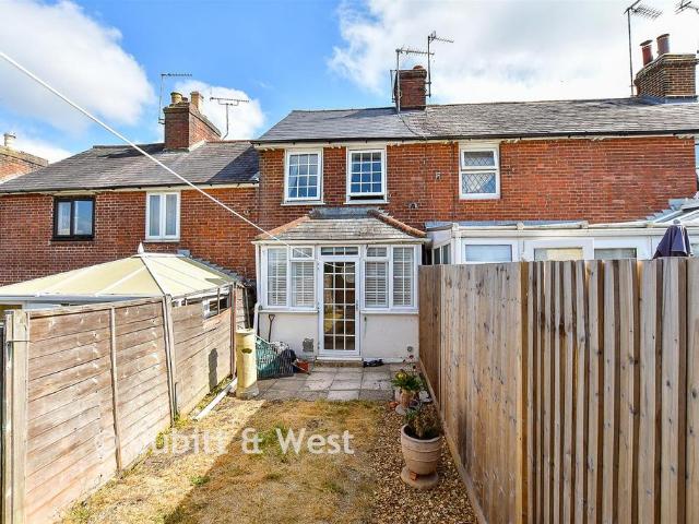 2 bedroom terraced house for sale