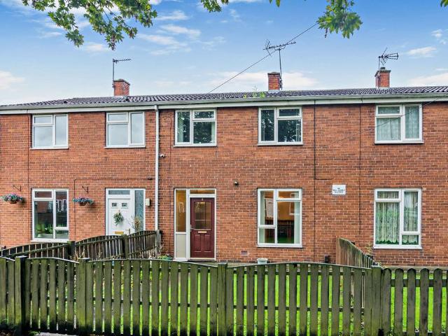 2 bedroom terraced house for sale