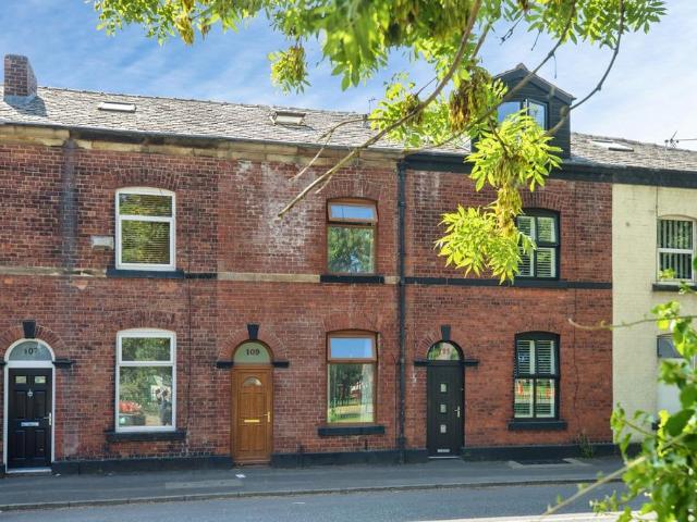 2 bedroom terraced house for sale
