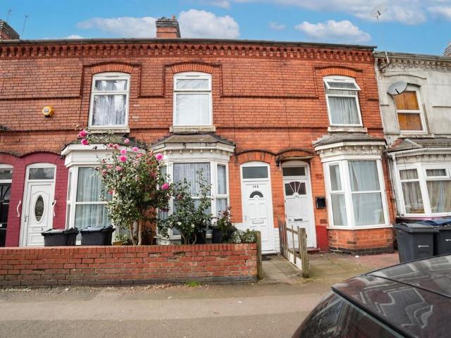 2 bedroom terraced house for sale