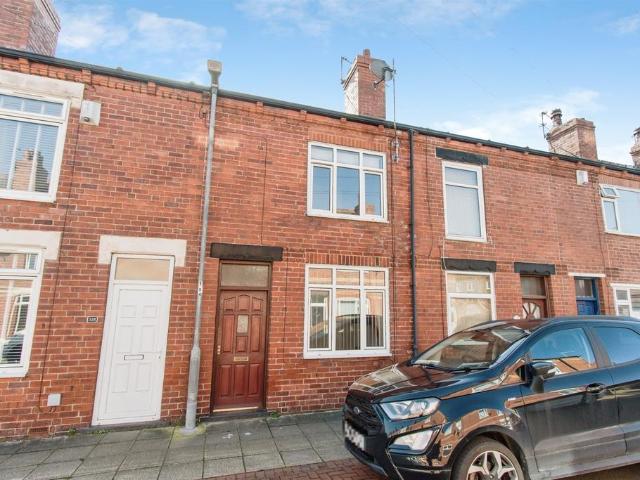 2 bedroom terraced house for sale