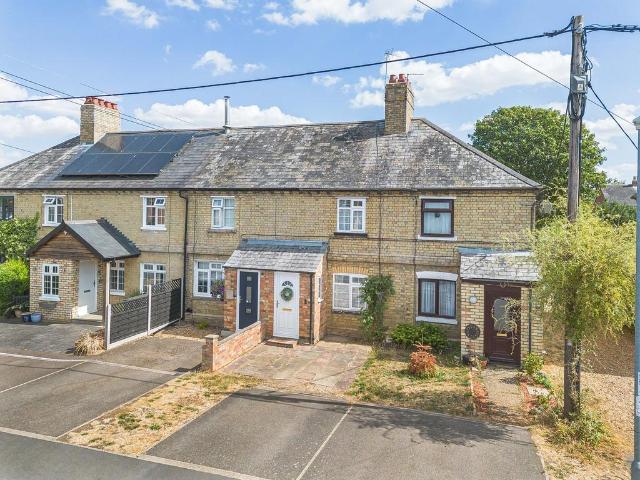 2 bedroom terraced house for sale