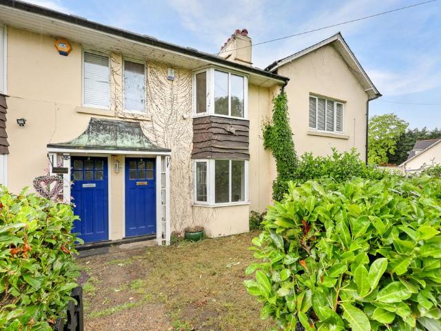 2 bedroom terraced house for sale