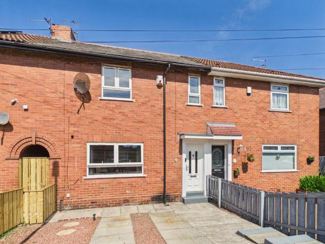 2 bedroom terraced house for sale