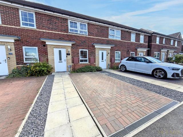 2 bedroom terraced house for sale