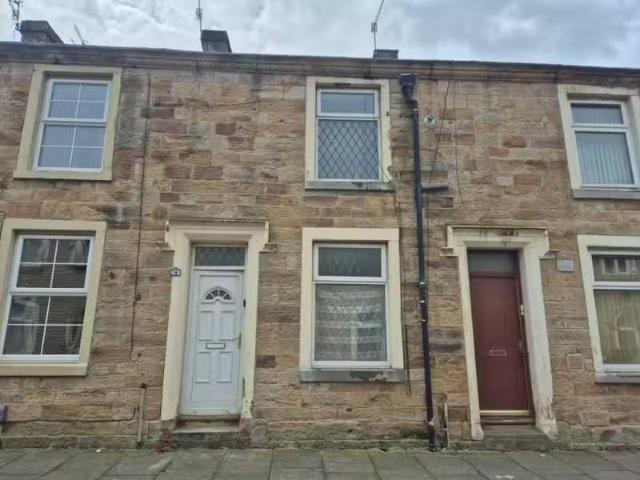 2 bedroom terraced house for sale in 16 Clarence Street, Burnl.