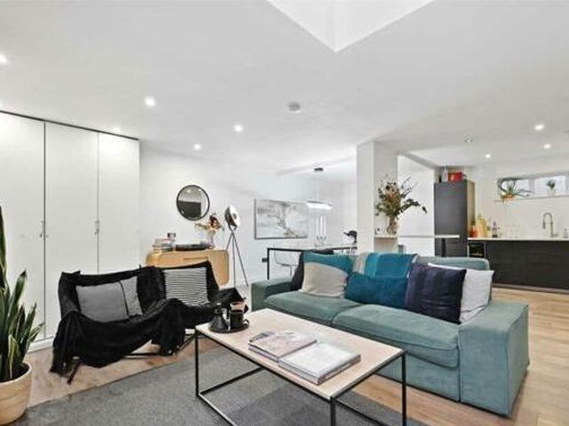 2 Bedroom Terraced House For Sale In 17a Seely Road